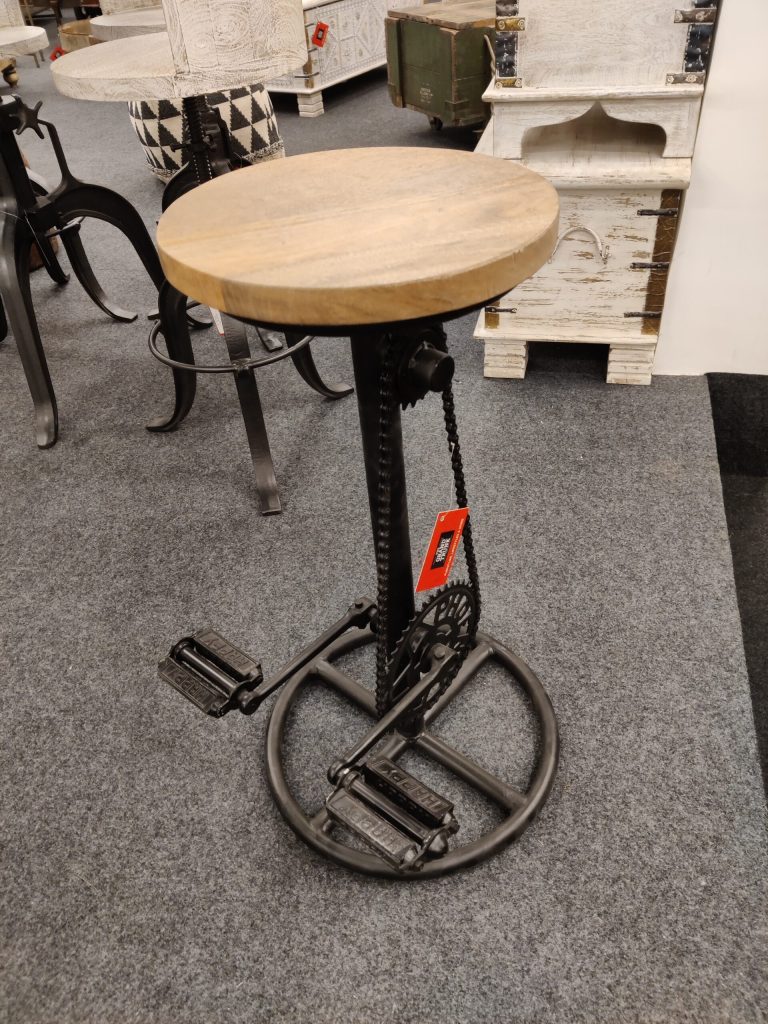 Wood & Iron Cycle Stool (n) – The Grand Trunk